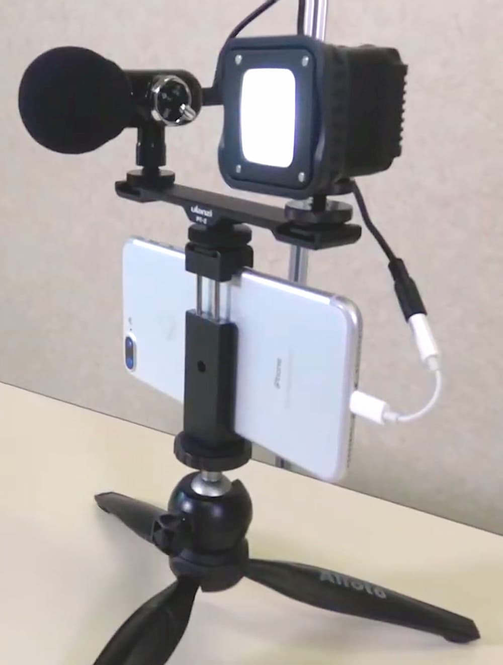 一眼カメラ、スマホでも使える多機能マイク！Q Micのご紹介 - 株式会社火燵(こたつ)